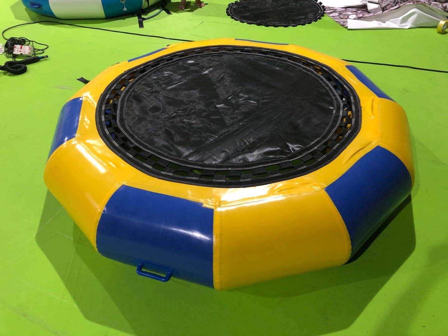 How to Choose the Best Inflatable Trampoline for Lake Use
