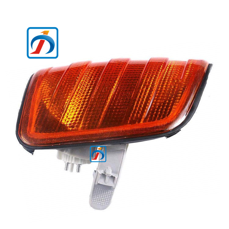 LED Side Marker - Mercedes Benz W124 Lights - Dynamic Turn Signal
