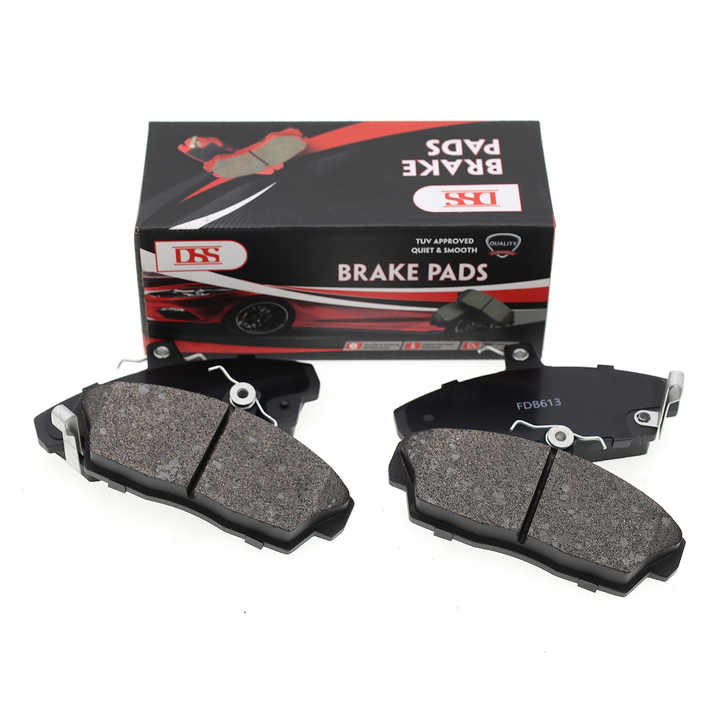DSS Car Brake Parts Factory No Noise Front Carbon Ceramic Brake Pads ...