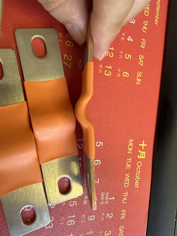 Isolation Battery Connector Band Hole 74mm - Flexible Busbar