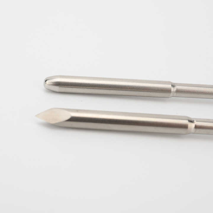 Surgical Arthroscope Sheath with Prism Puncture Needle