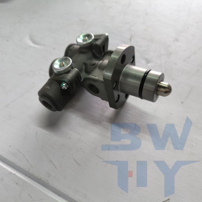 Double H Valve 12JS160T-1703022-3 for Howo Trucks - Original