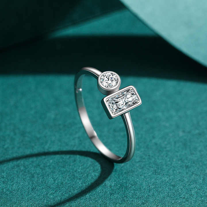 Wholesale Customized S925 Sterling Silver Ring Women's L-O-V-E Diamond ...