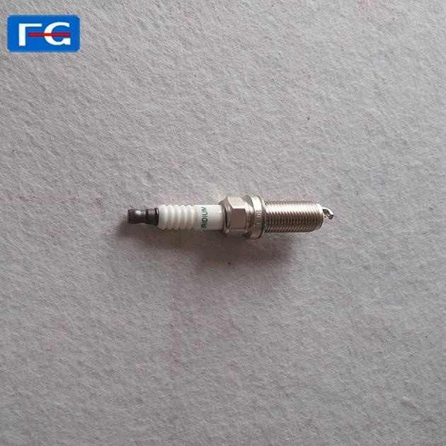 Japan Auto Spare Parts Spark Plugs 0948200605 K16HPR-U11 (6076) Spark ...