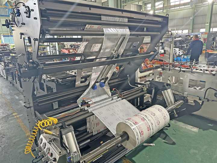 Automatic stand up pouch bag making machine doypack with zipper bag ...