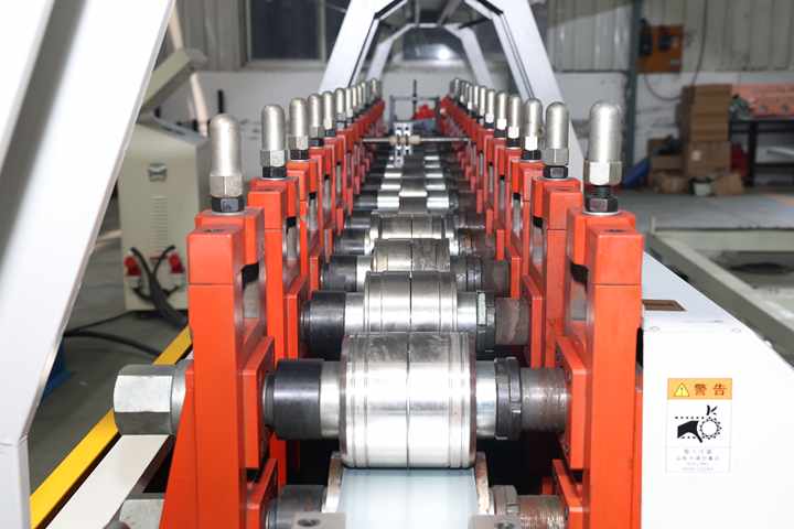 Cold-Formed Light Gauge Steel Purlins Cee Section Roll Former ...