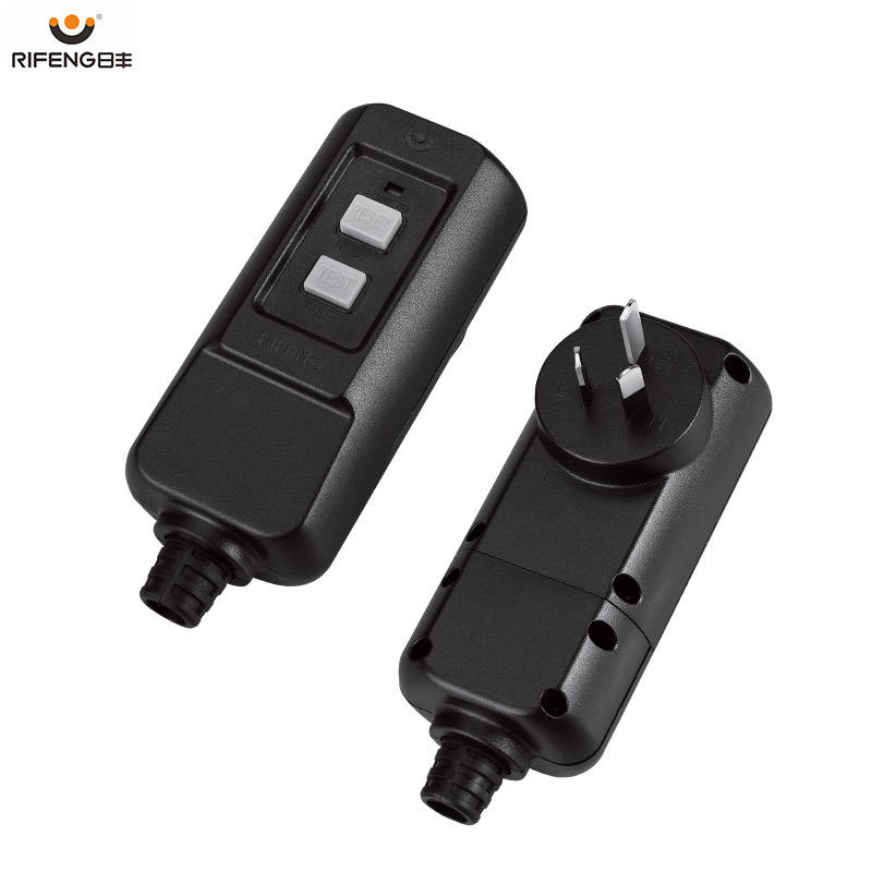 RIFENG 10A IP54 Waterproof RCD Leakage Protection Surge Protection Plug ...