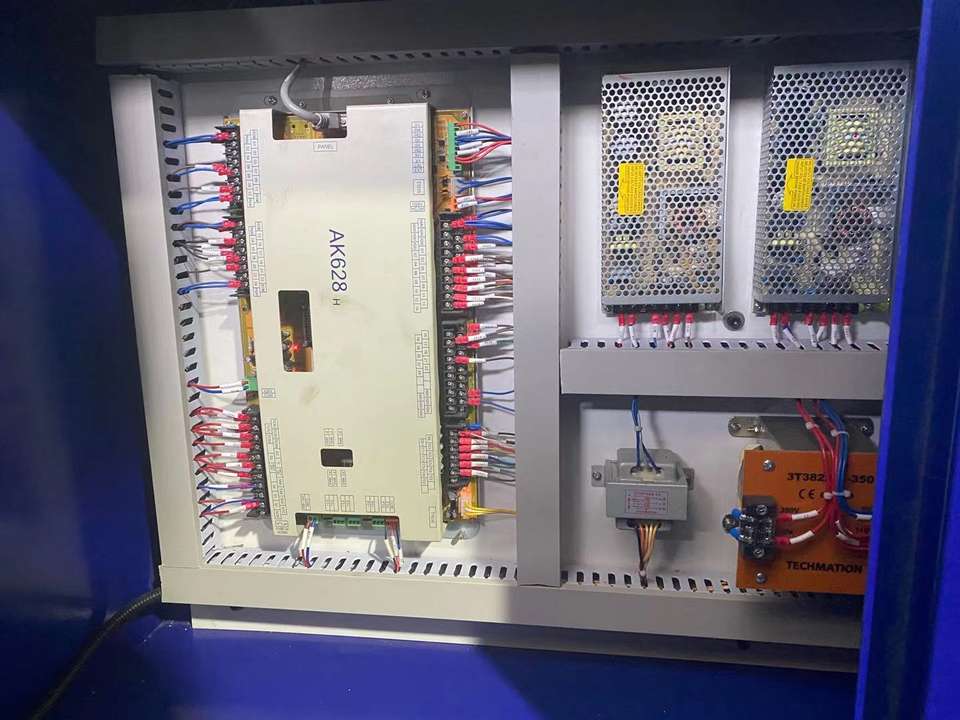 Renew Plastic Injection Molding Machine Supplier at Used Cost