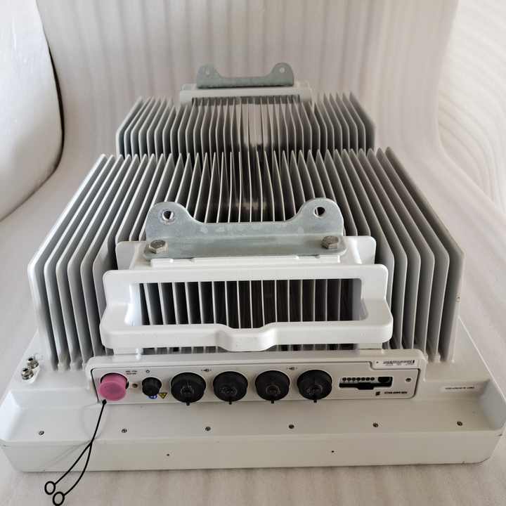 Ericsson AIR 6449 B41K KRD 901 084/11 N78, 64T64R, IBW200MHz, OBW ...