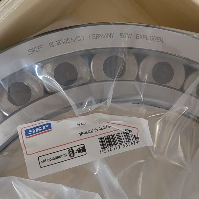 업무 효율성을 높여줄 내구성이 뛰어난 코요 원통형 롤러 베어링로 귀사의 비즈니스 요구를 충족하세요.