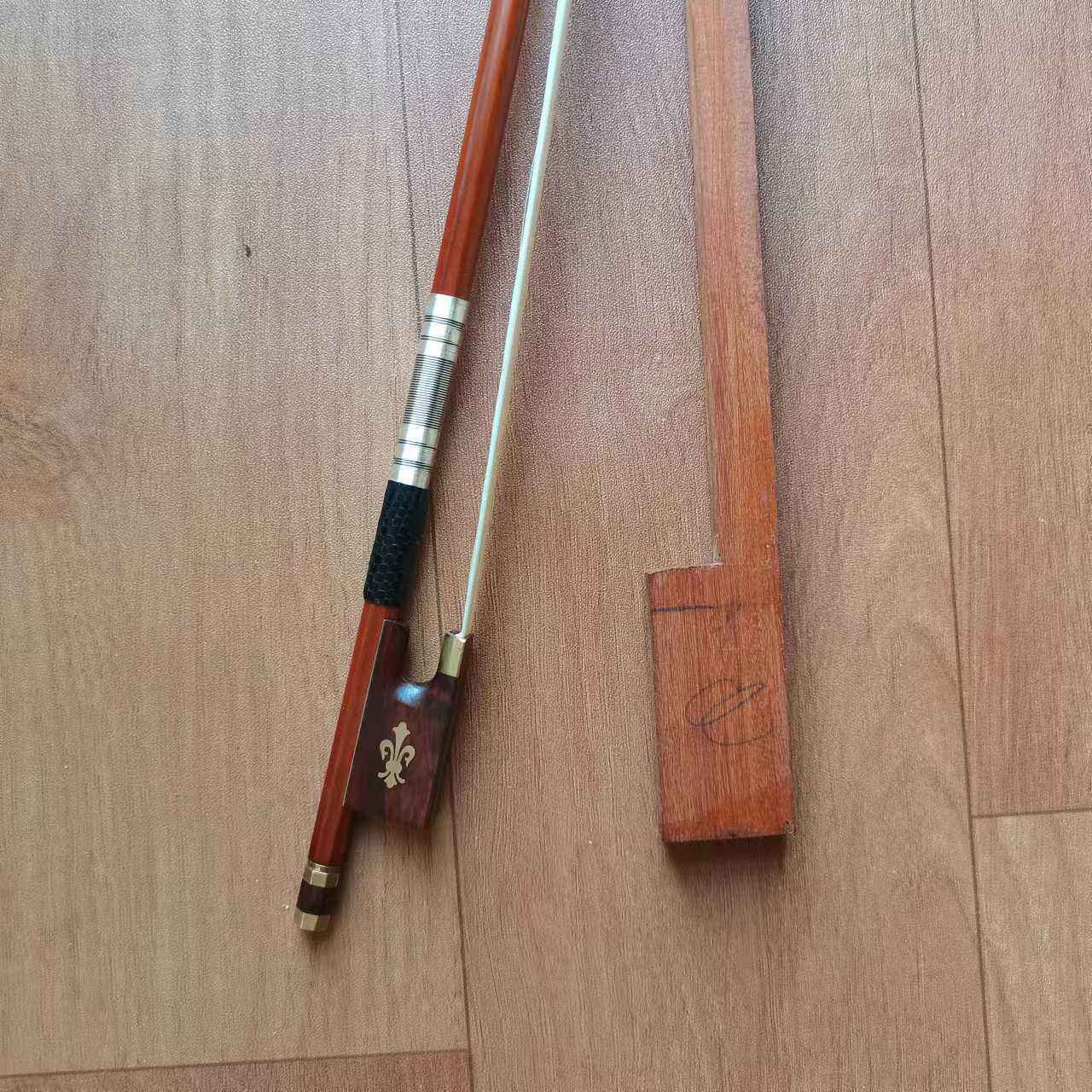 Cómo Elegir el Mejor Arco Maestro para Violín: Guía de Compra 2024