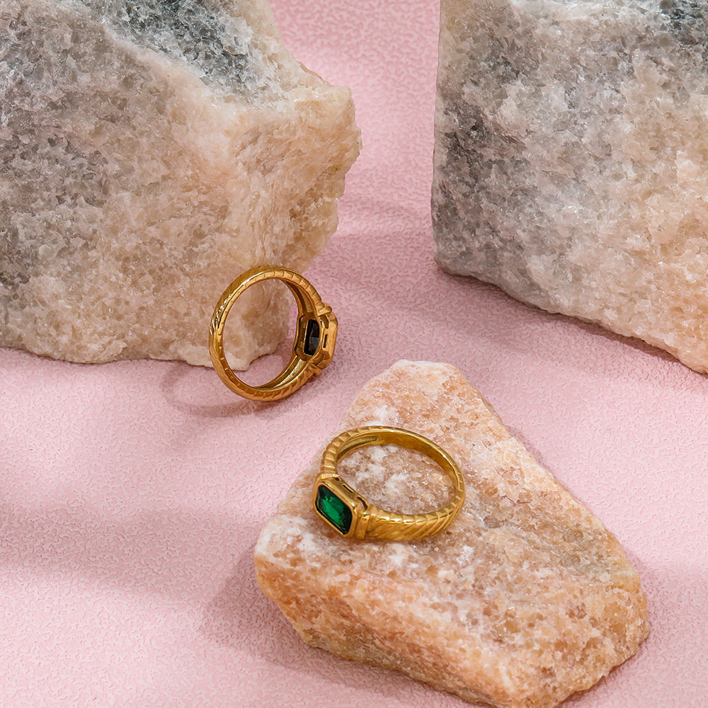 How to Choose the Best Black Stone Ring: A Complete Buying Guide