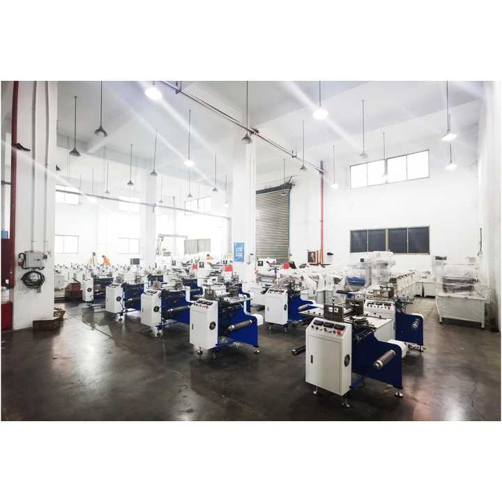 Hexin Fully Automatic Wallpaper Cutting Machine - Precision & Efficiency