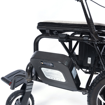 Car mobile chair for docking with wheelchairs,allowing passengers to ...