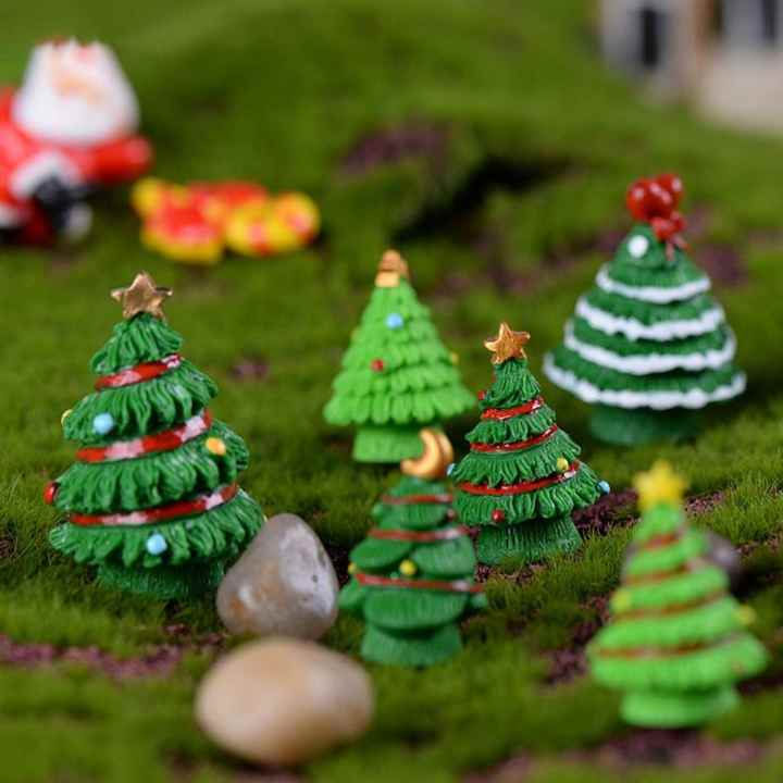 5Pcs Random Style Christmas Tree Miniature Figurine Mini Christmas ...