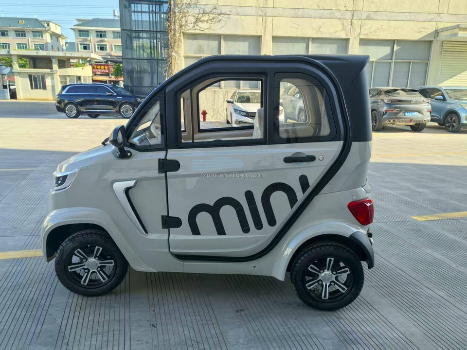 UMI Factory Direct High Quality Mini Electric EV Sedan Close Body Mini ...