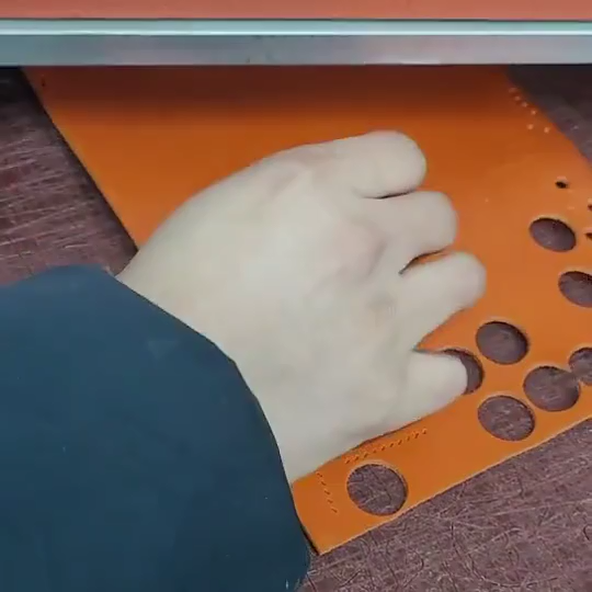 Italian Used Machinery - Atom G999 Swing Arm Cutting Press