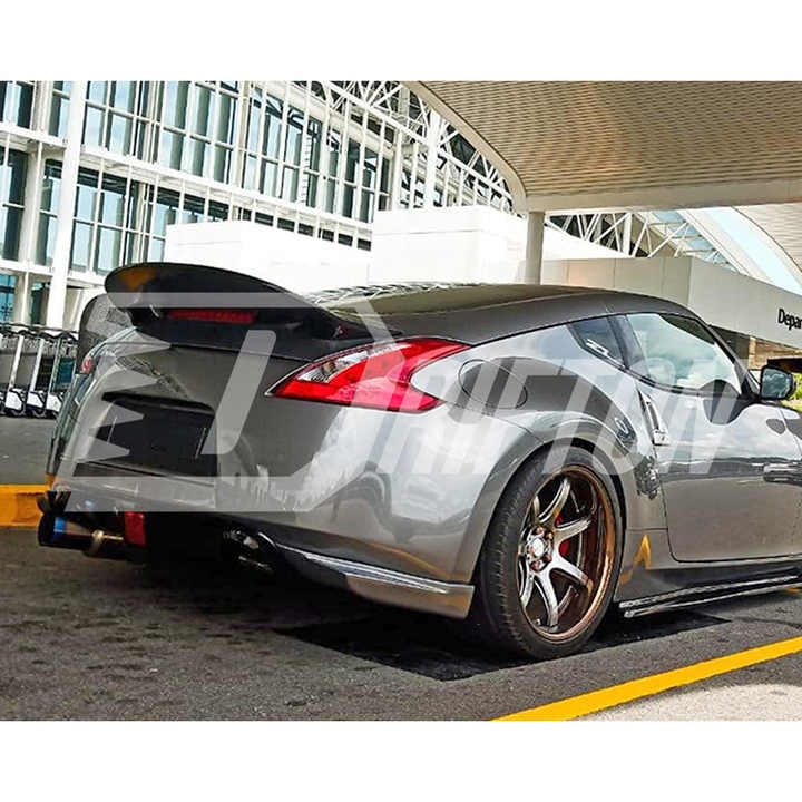 Drifton Carbon Fiber Rear Bumper Side Spats for Nissan 370Z