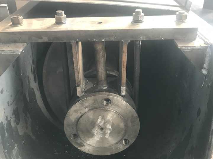 Intermediate Hanger Bearing Support for Screw Conveyor