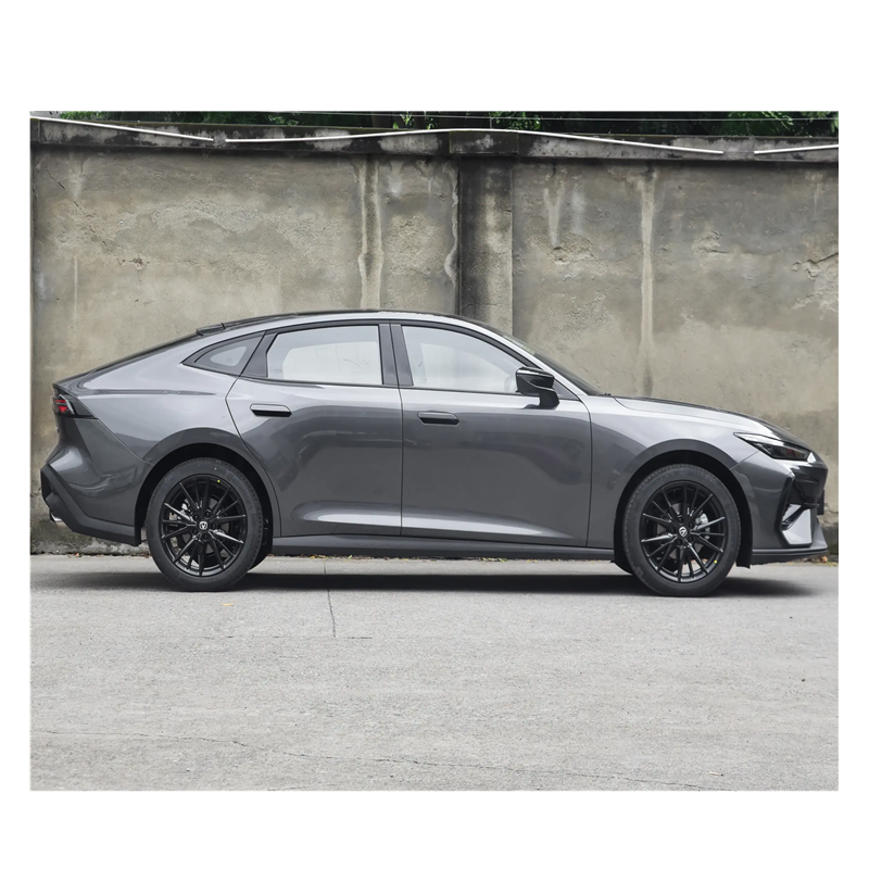 U 2026 China Changan UNIv 2025 Univ Sedan Luxury Uni-v 2026 Gasoline ...