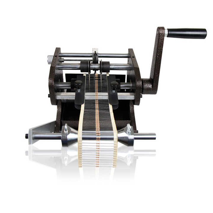 F Type Resistor Axial Lead Bend Cut & Form Machine - HUAQIZHENGBANG