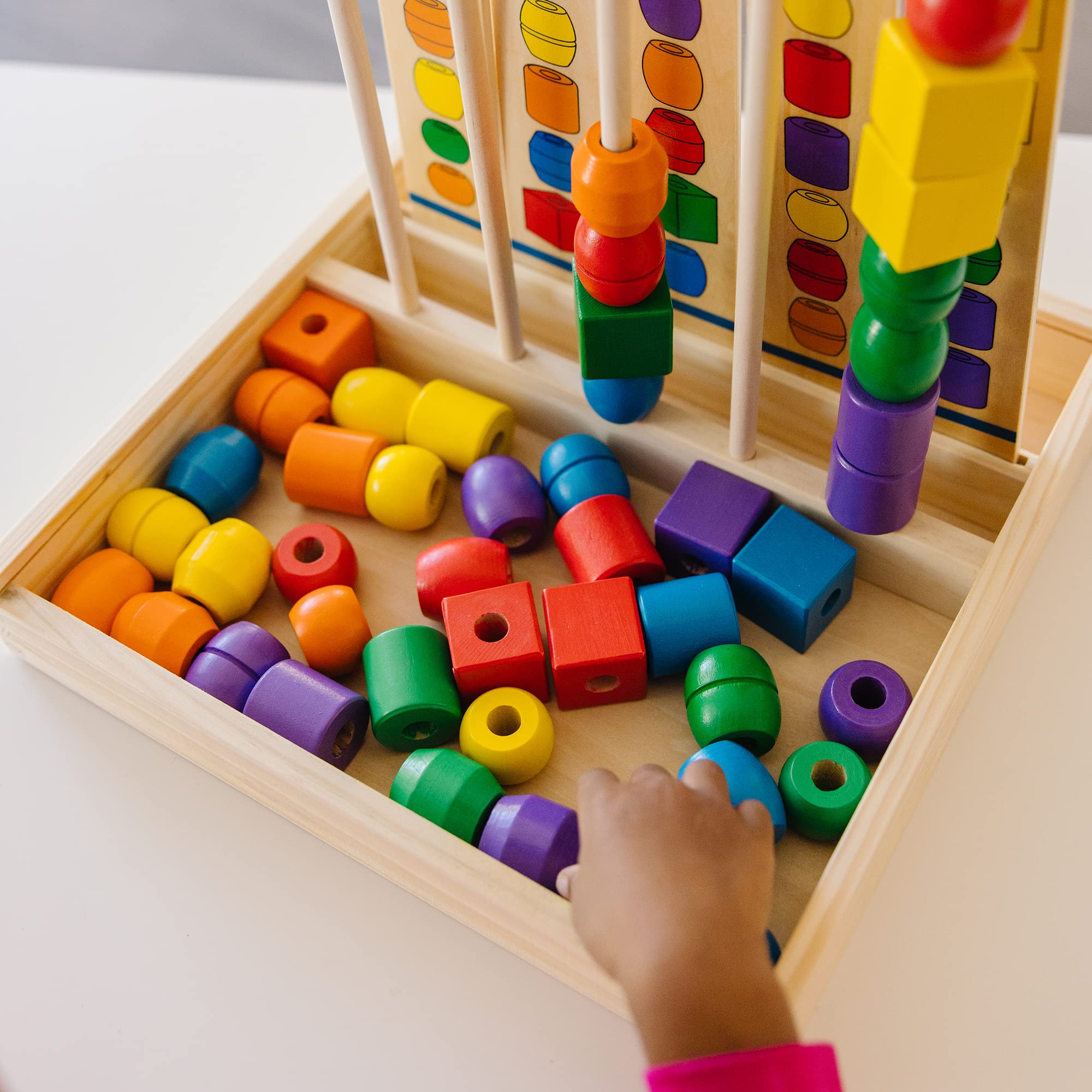 Bead Sequencing Set With 46 Wooden Beads and 5 Double-Sided Pattern ...