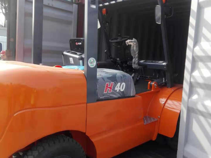 Anhui Cpcd40 Heli 4 Ton Diesel Forklift With Side Shift - Buy 4 Ton ...