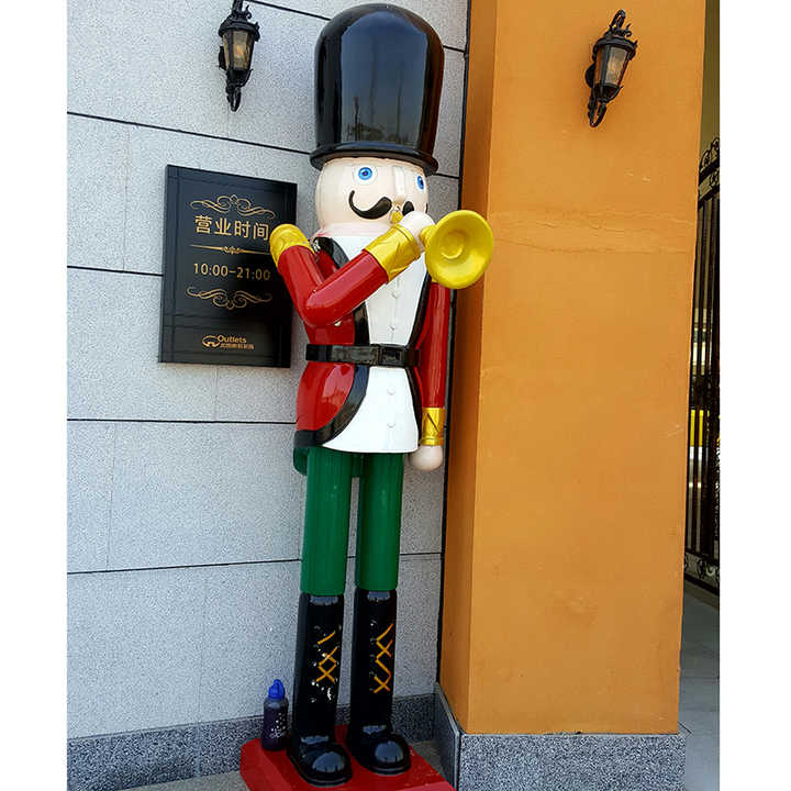 High Quality Life Size Nutcracker Soldier Giant Nutcracker Resin Statue ...