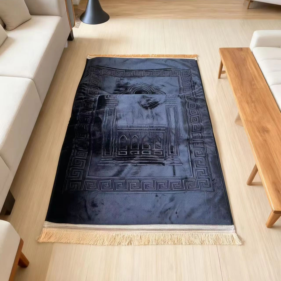 Muslim Prayer Mats - Comfort and Customization