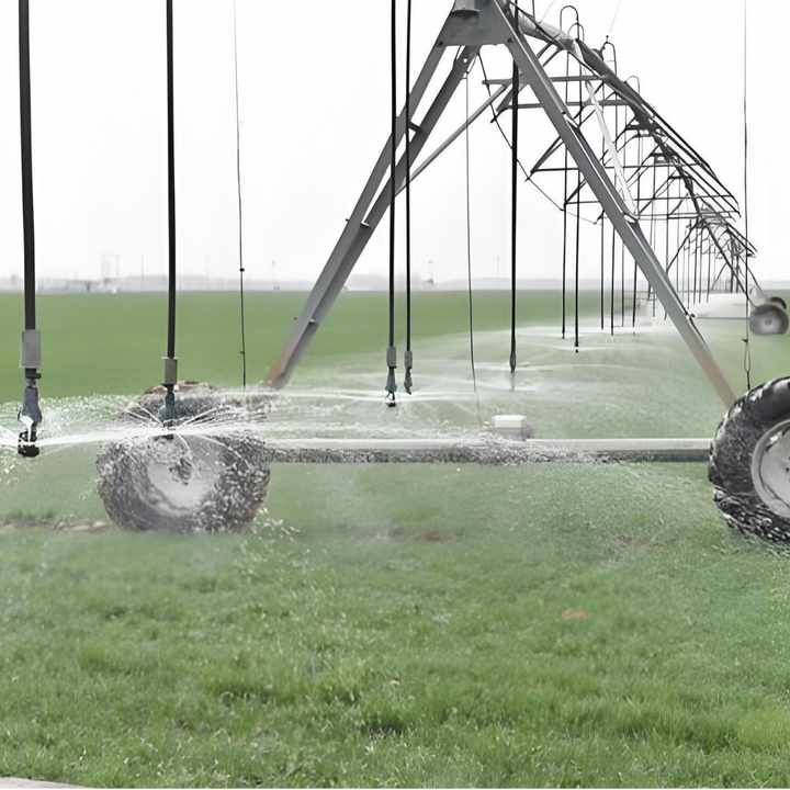 High Efficiency Center Pivot Irrigation System with End Gun for 100ha ...