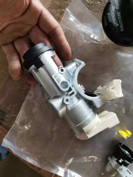 现代H100点火开关的OEM 81905-4FA00| Alibaba.com