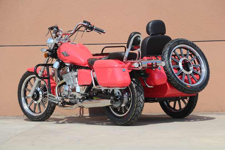 Three Seats Fuel Motorcycle - High Speed & Euro V Emission