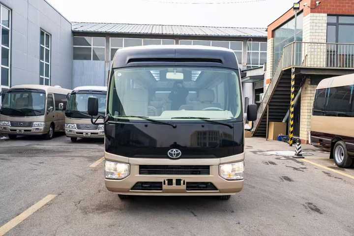 For Toyota Coaster 12-Seater Exec Shuttle Bordeaux Red Luxury ABS ...