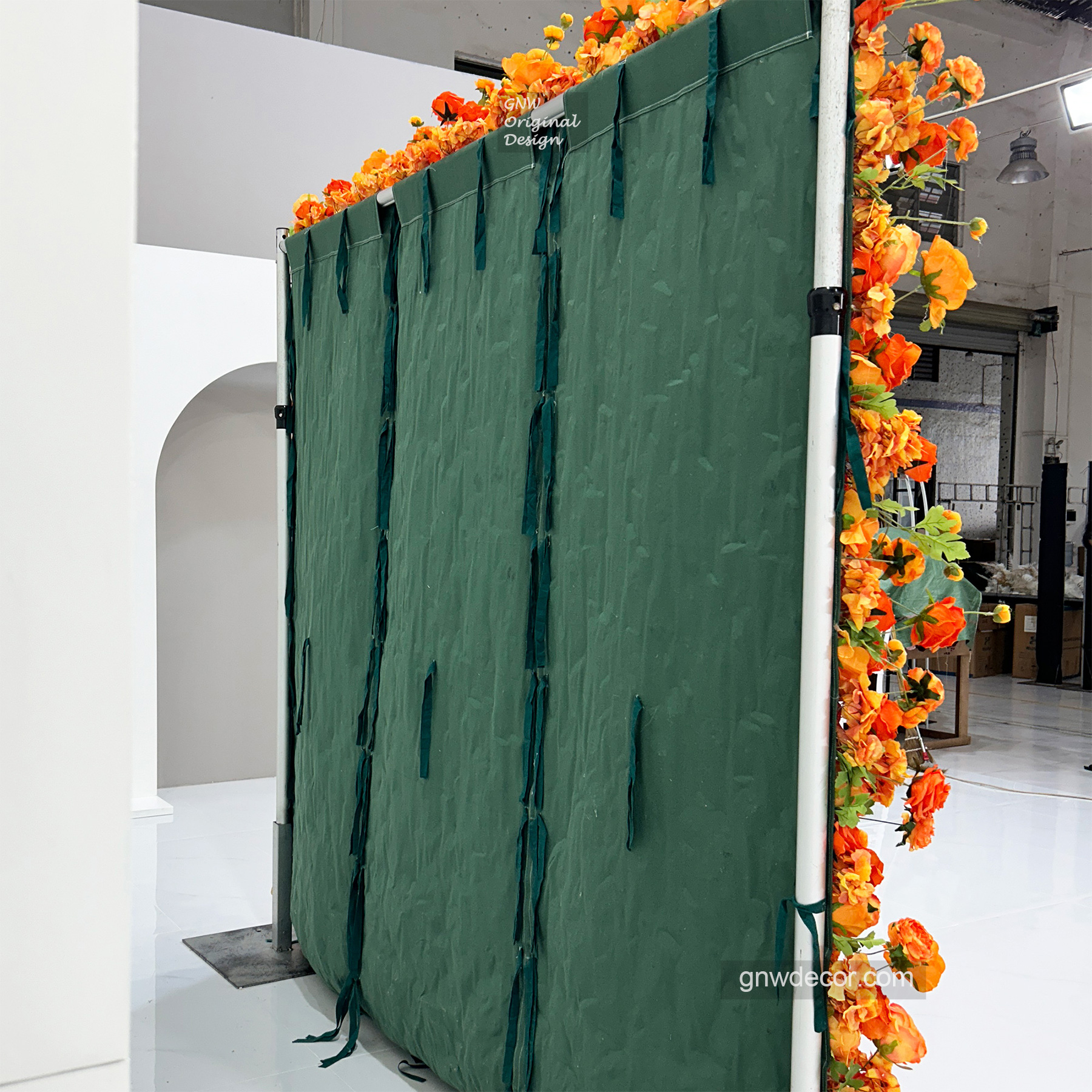 How to Choose the Best Curved Draping Stand for Your Needs