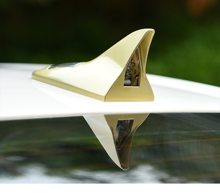Car Shark Fin LED Light - Solar Powered Warning Tail Light