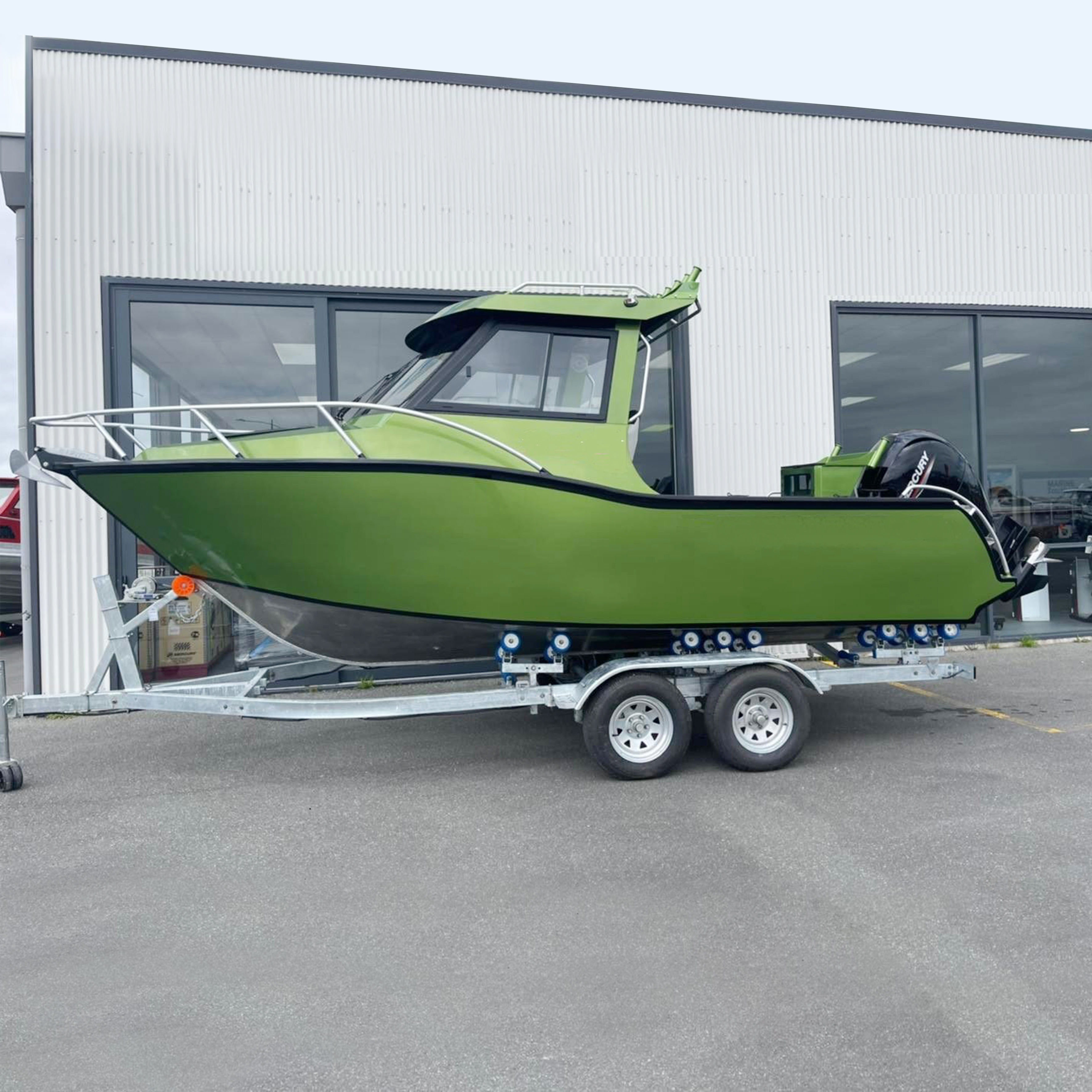 How to Choose the Best Fiji Fishing Boat for Your Needs