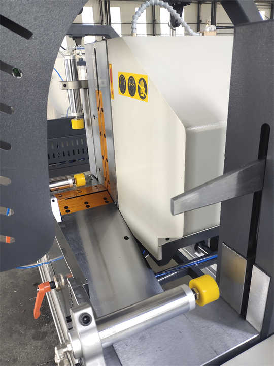 380V/220V 50HZ Upvc Machine for Door and windows High Precise Upvc ...