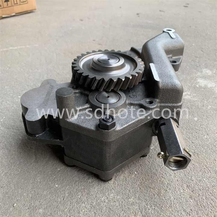 Original Truck Engine Parts Weichai Diesel Engine Oil Pump VG1500070021 ...