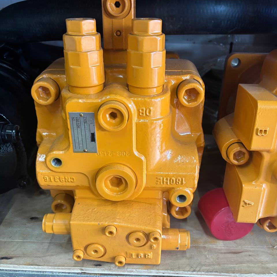 Construction Machine Excavator Hydraulic Parts Swing Motor Assy Swing ...