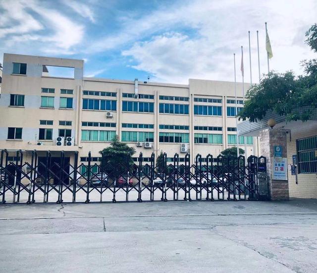 Discover Gift Swap Ideas Under $25 | Fun Affordable Presents