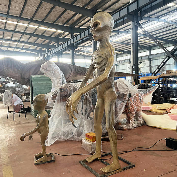 Realistic UFO Alien Model - Life Size Animatronic Statue