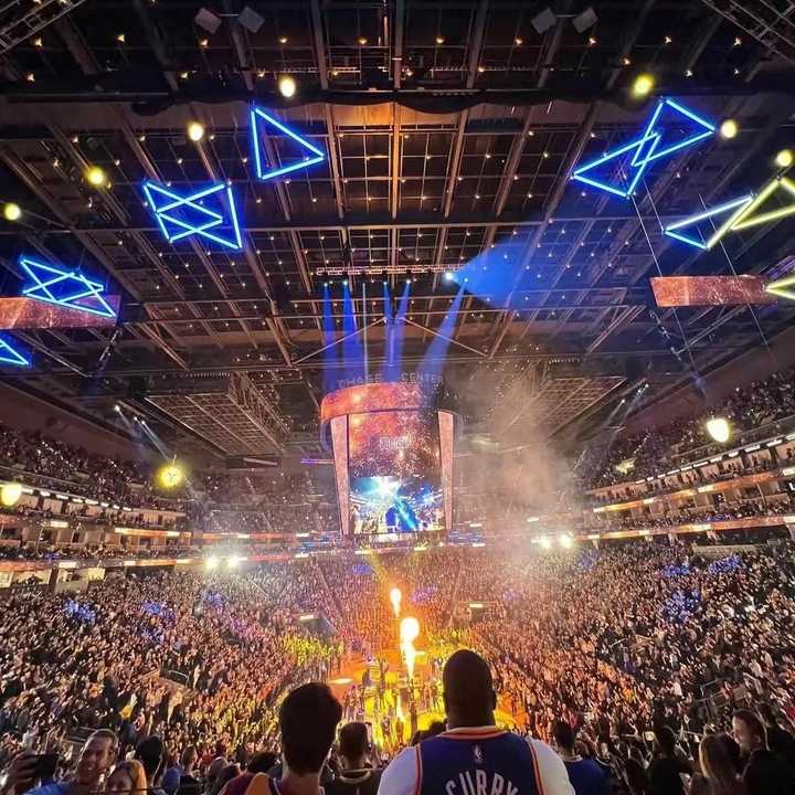 DMX Digital 360 Degree Lighting Pixel Tube Kinetic LED Triangle Light 3D Tube Pixel Led Stage ...