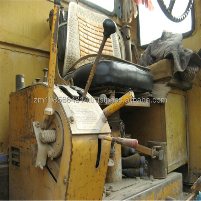 Komatsu Grader GD605 - High Performance Road Construction