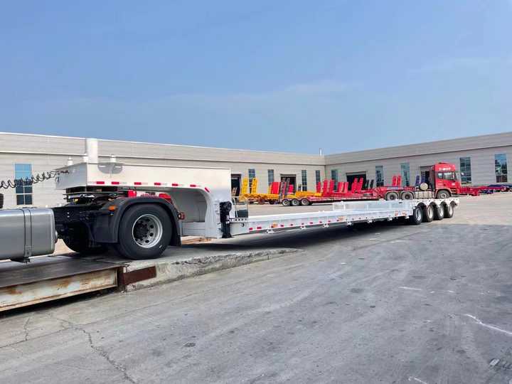 100 Tons Extendable Gooseneck Low Bed Semi-Trailer for Construction ...