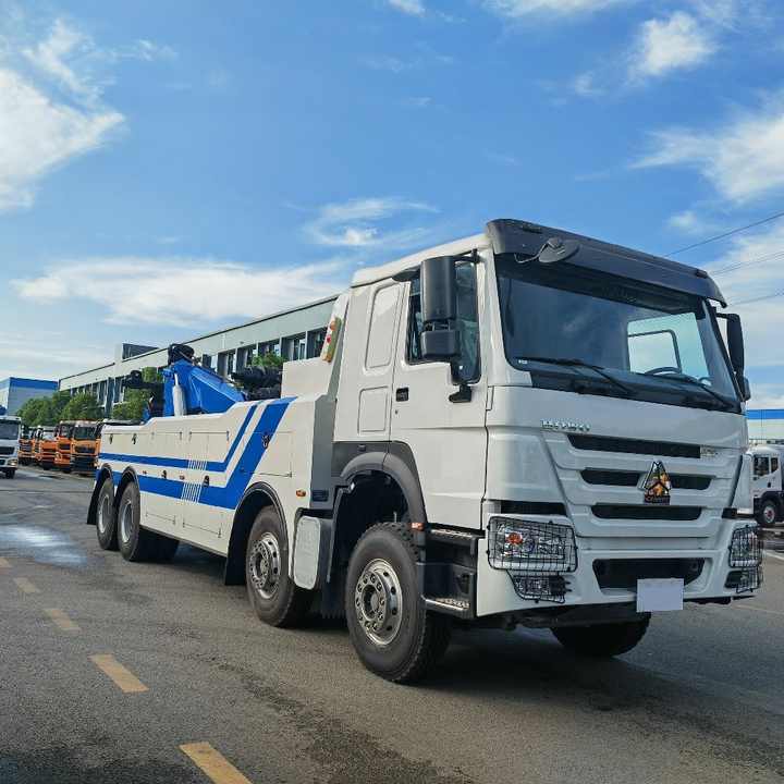 Heavy-duty HOWO Towing Recovery Wrecker Vehicle 8X4 25Ton Integrated ...