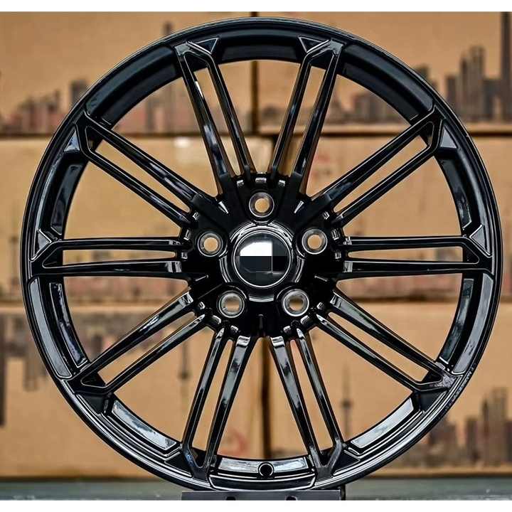 YQ Stock 18 Inch Alloy Rims for Toyota Camry - High Performance