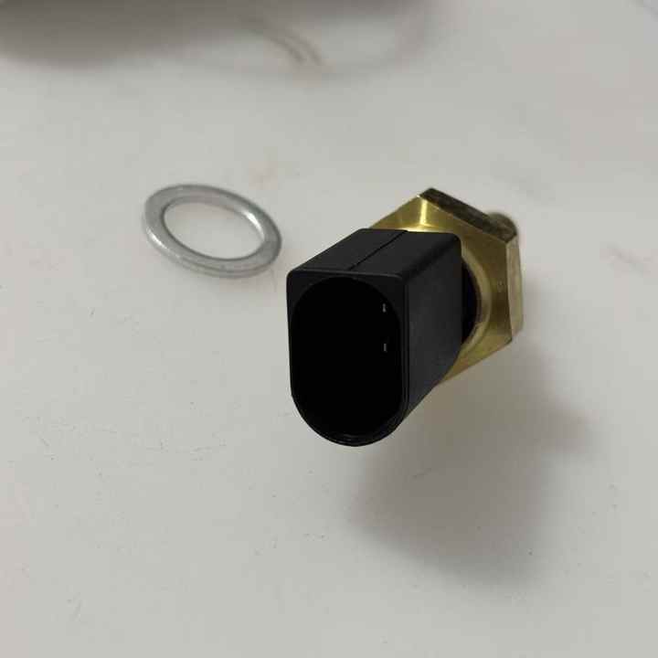 Auto Engine Spare Parts Engine Water Coonlant Temperature Sensor OEM ...