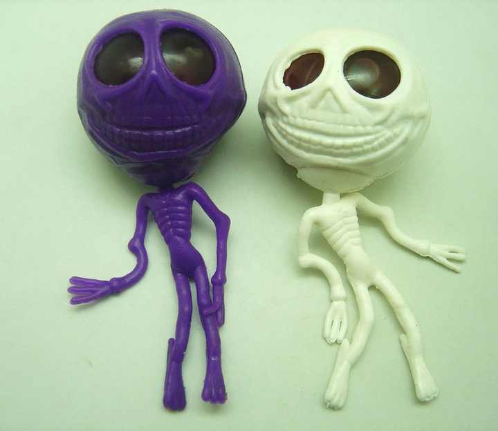 Plastic Squishy Alien Toys - Perfect for Party Decorations