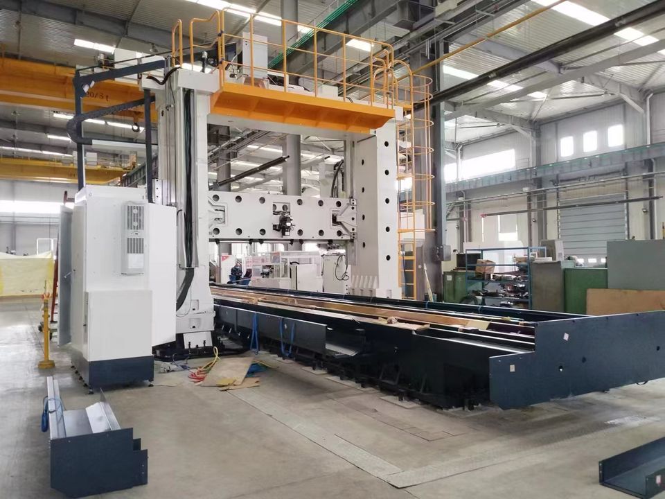 Large Scale CNC Floor Milling and Boring Machine with Engine Spindle ...
