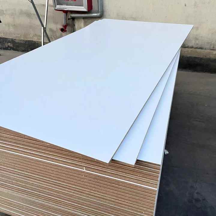 12mm White Melamine Laminated MDF Board for Furniture & Construction ODM